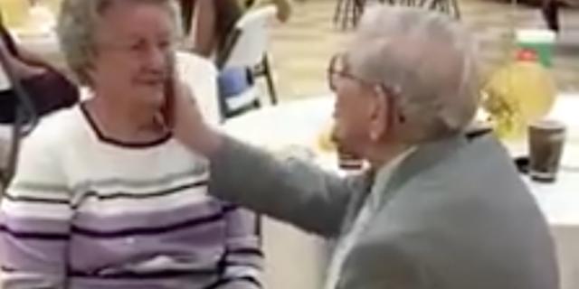92 Year Old Husband Sweetly Serenades Wife For 50th Anniversary Weddbook